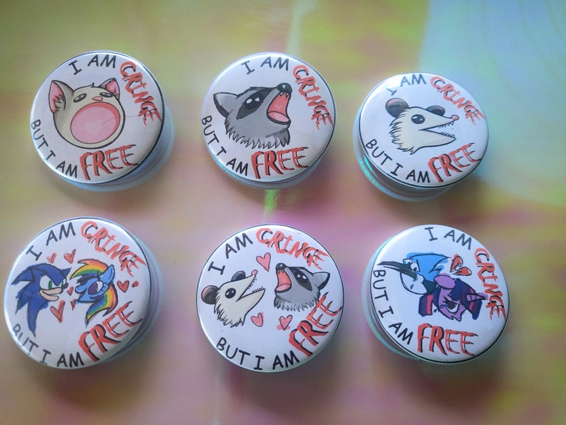 I Am Cringe but I Am FREE Buttons - Etsy