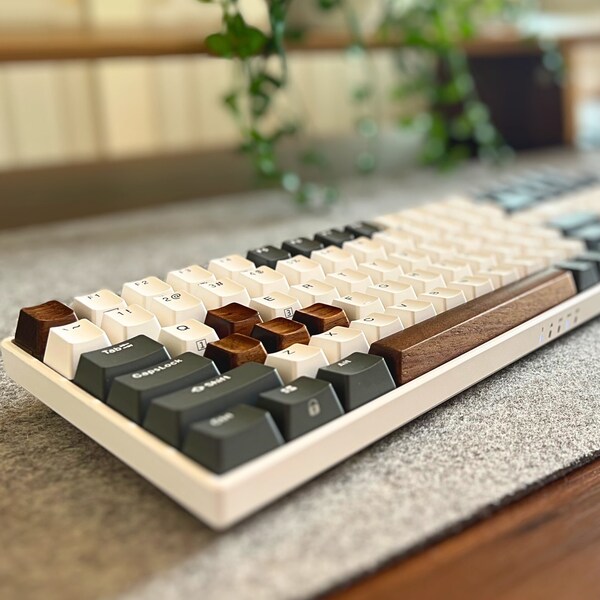 Escape Keycap - Etsy