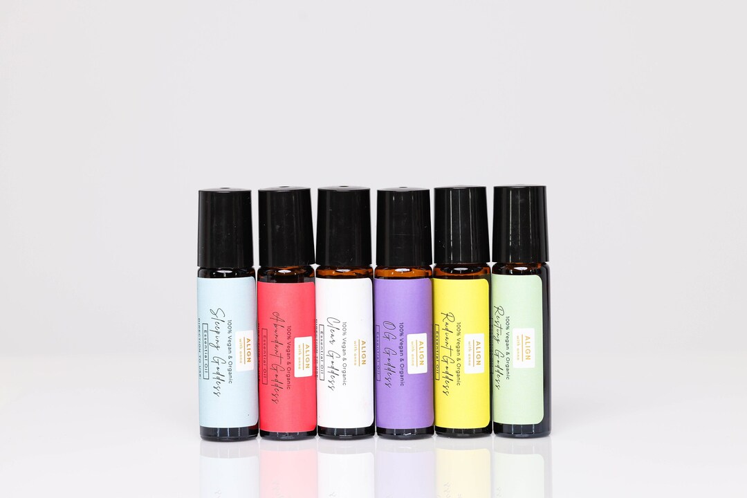 Roll on Set for Cleansing and Aromatherapy Perfume Essential Oil ...