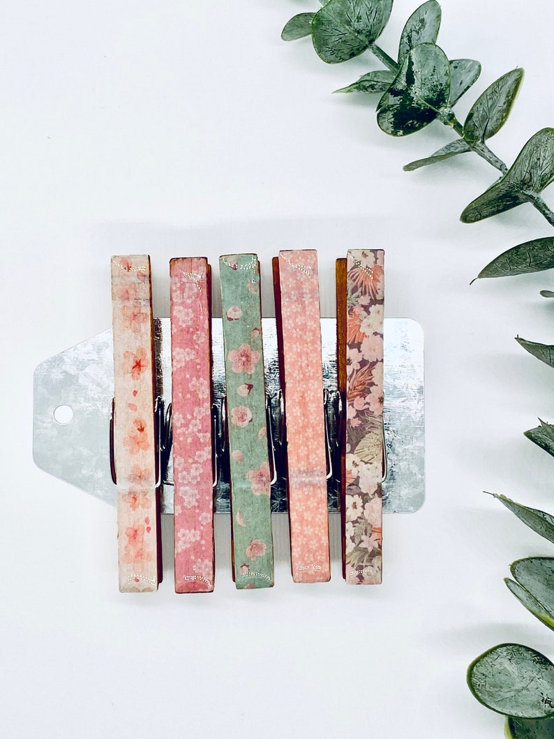 5 Resin Pink Floral Clothes Pin Magnet - Etsy