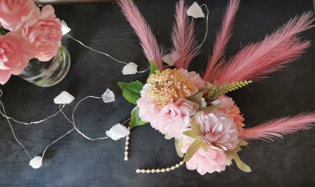 Bonnet With Pink Flowers and Feathers - Etsy