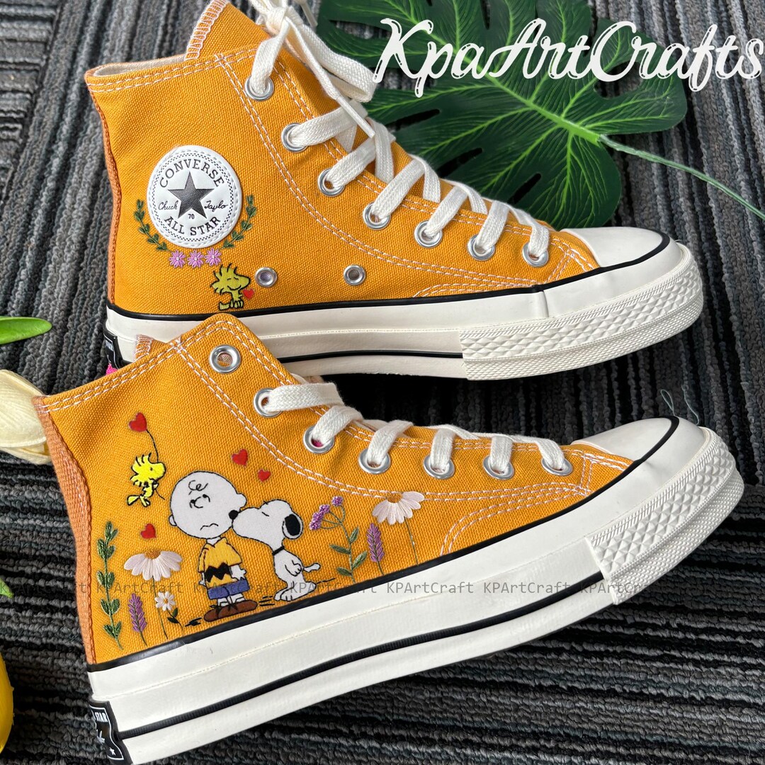 Dog and Friend Embroidered, Peanuts Dog Converse, Converse Embroidered ...