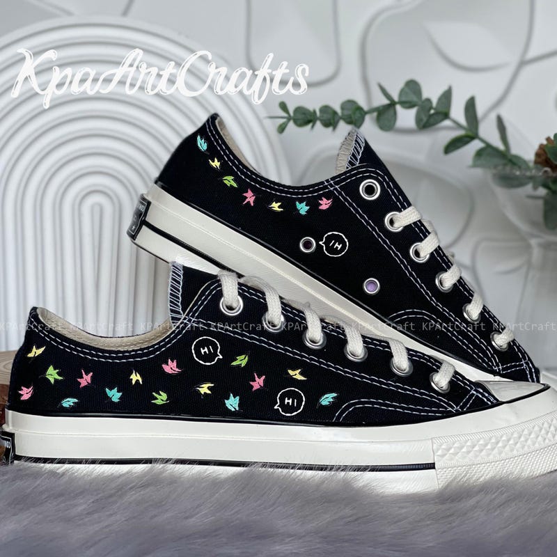 Heartstopper Converse - Etsy