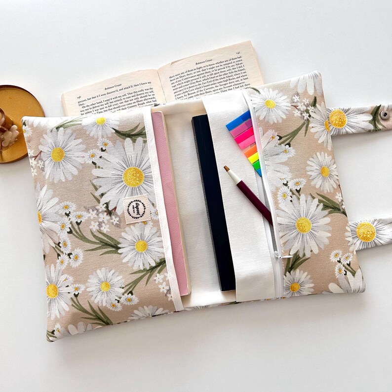 Daisy Book Cover – Two-pocket Fabric Book Sleeve – Cream Floral Cotton ...
