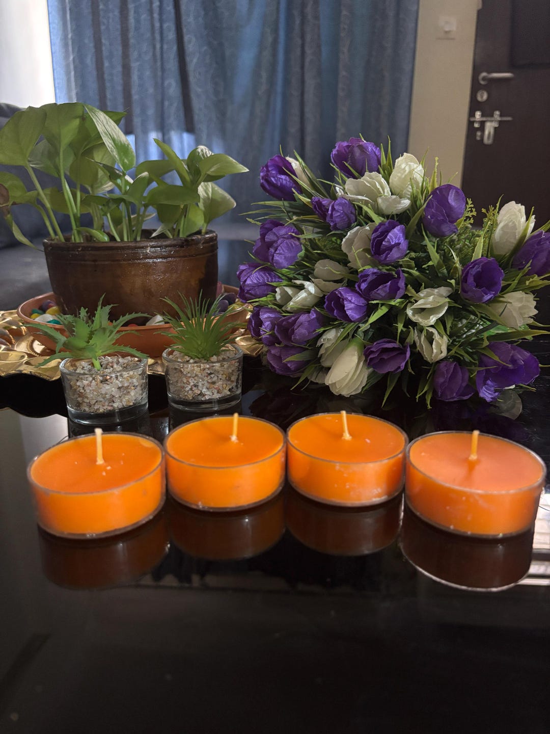 Amber Quartz & Oudh Tea Light Set | Hand Poured Soy Wax Candles ...