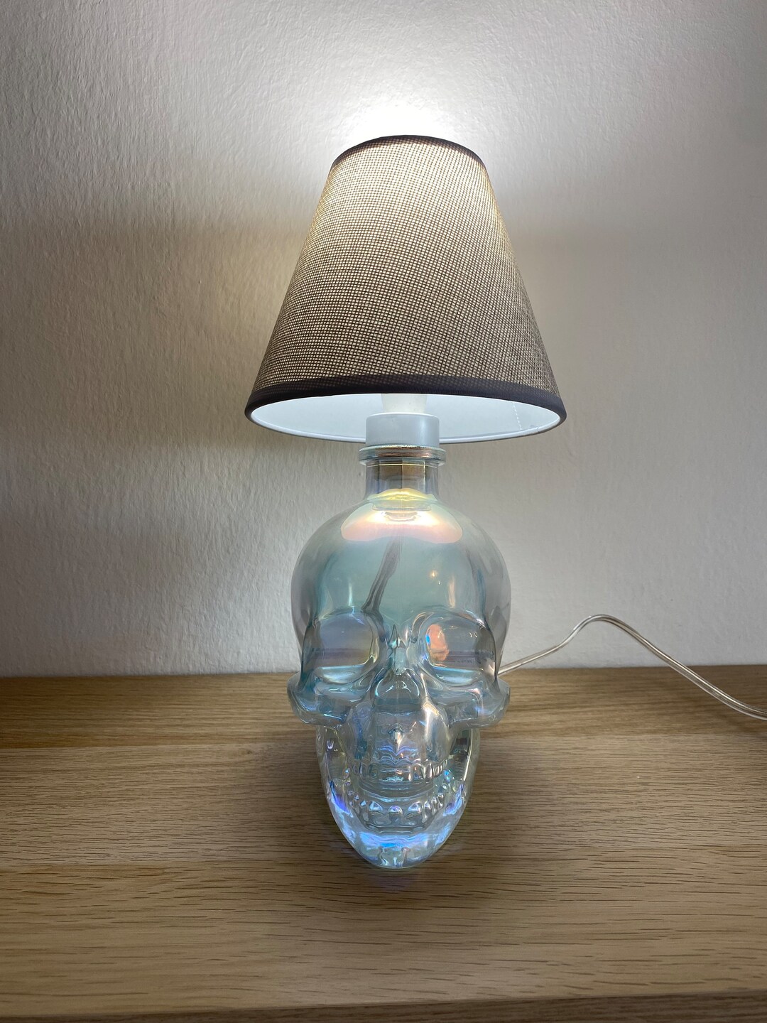 Crystal Head Lamp, Handmade Skull Lamp, Gin Lamp, Home Decor Gift Idea ...