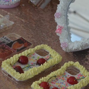 Cake Phone Case - Etsy