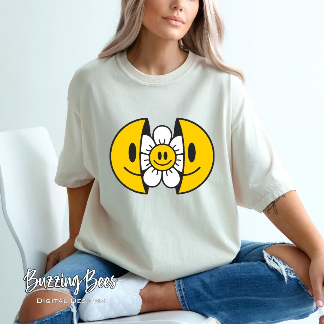 Retro Flower Smile Digital Design / PNG - Etsy