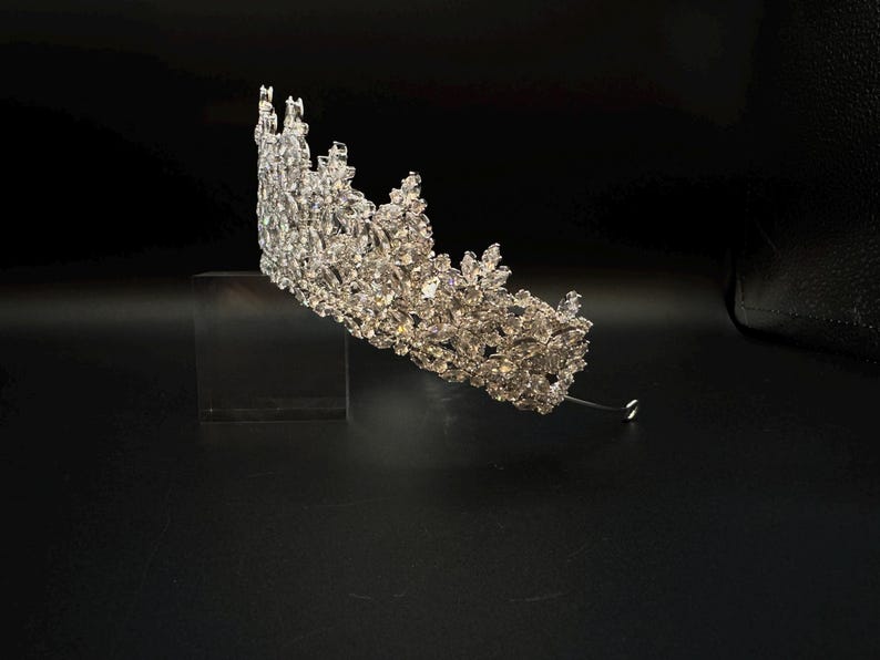 Crystal Cubic Zirconia Bridal Tiara, Floral Wedding Headpiece - Etsy