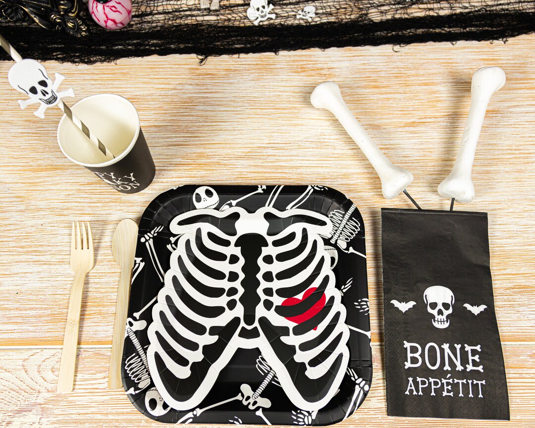 Skull & Bones Square Plates - Etsy