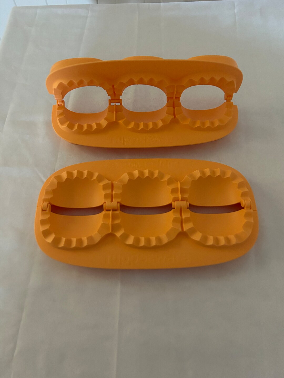 Tupperware 2 Vintage Apple Dumpling Ravioli Molds Kitchen Utensil ...