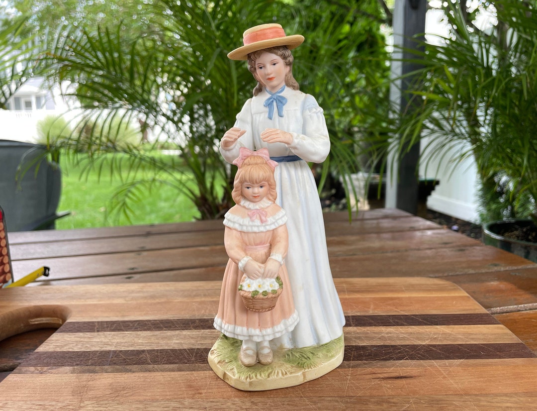 Homeco Mother and Daughter Figurine Vintage Going to Church, Mothers ...