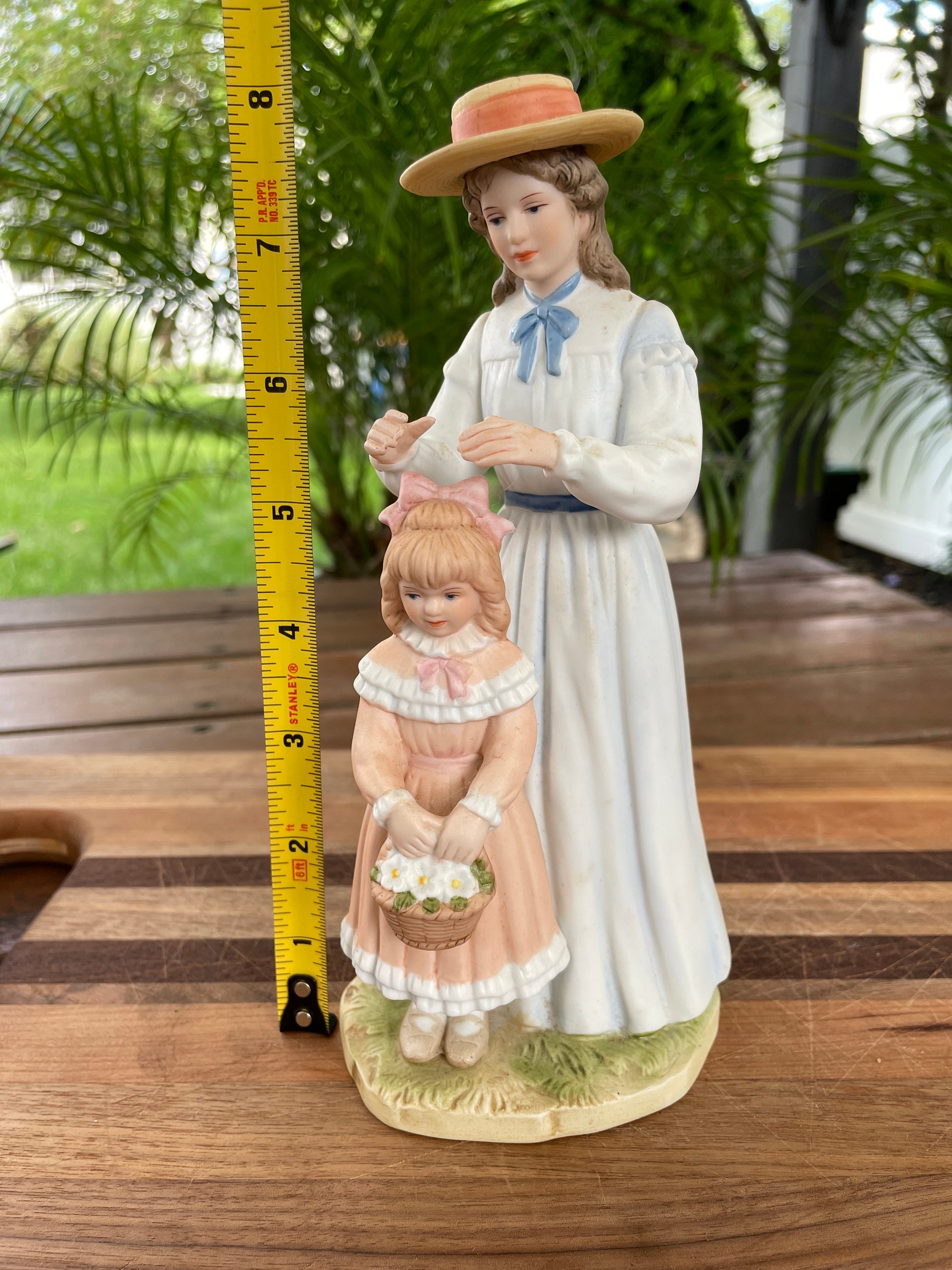 Homeco Mother and Daughter Figurine Vintage Going to Church, Mothers ...