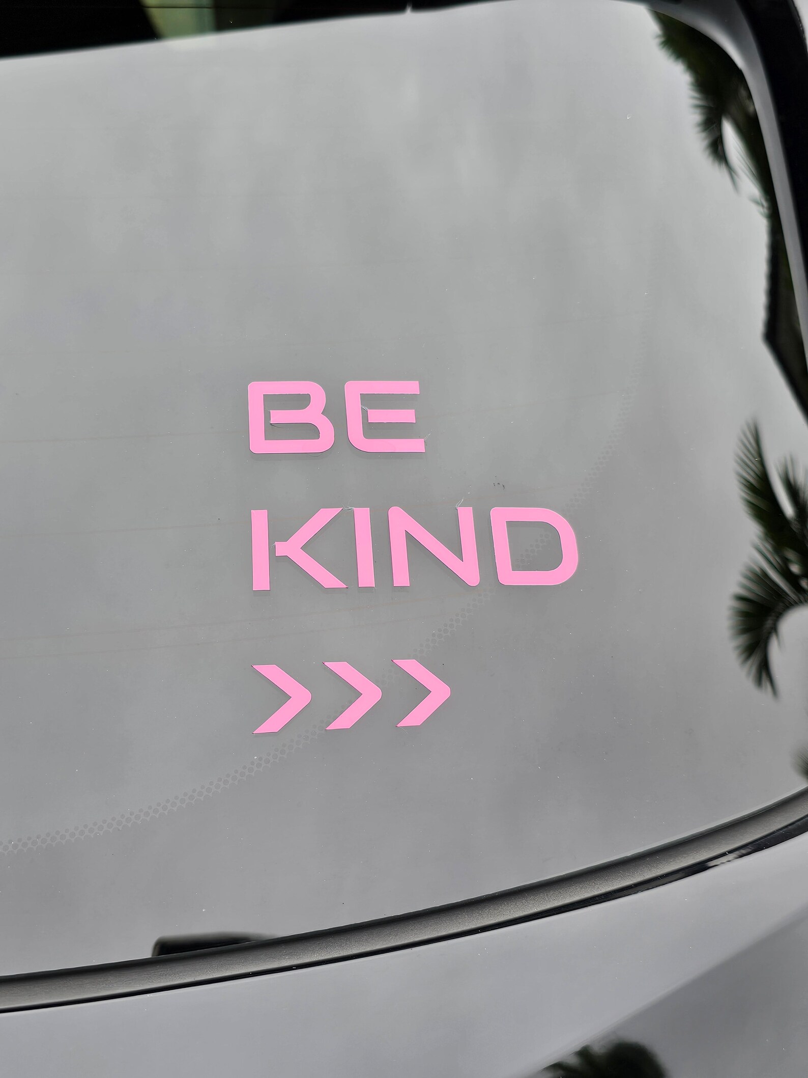BE KIND Vinyl Decal Rear Car Window - Etsy