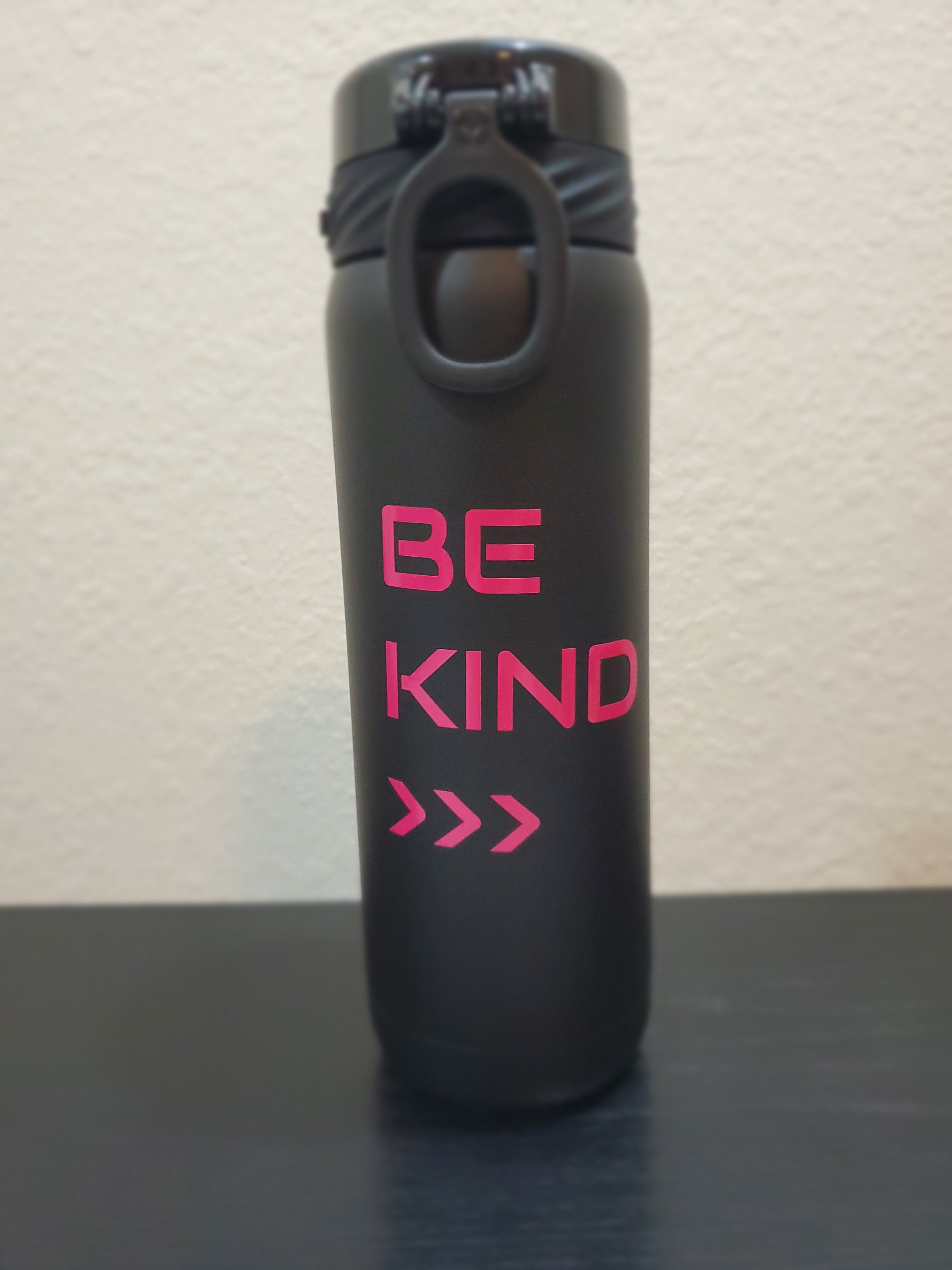 BE KIND Vinyl Decal Rear Car Window - Etsy