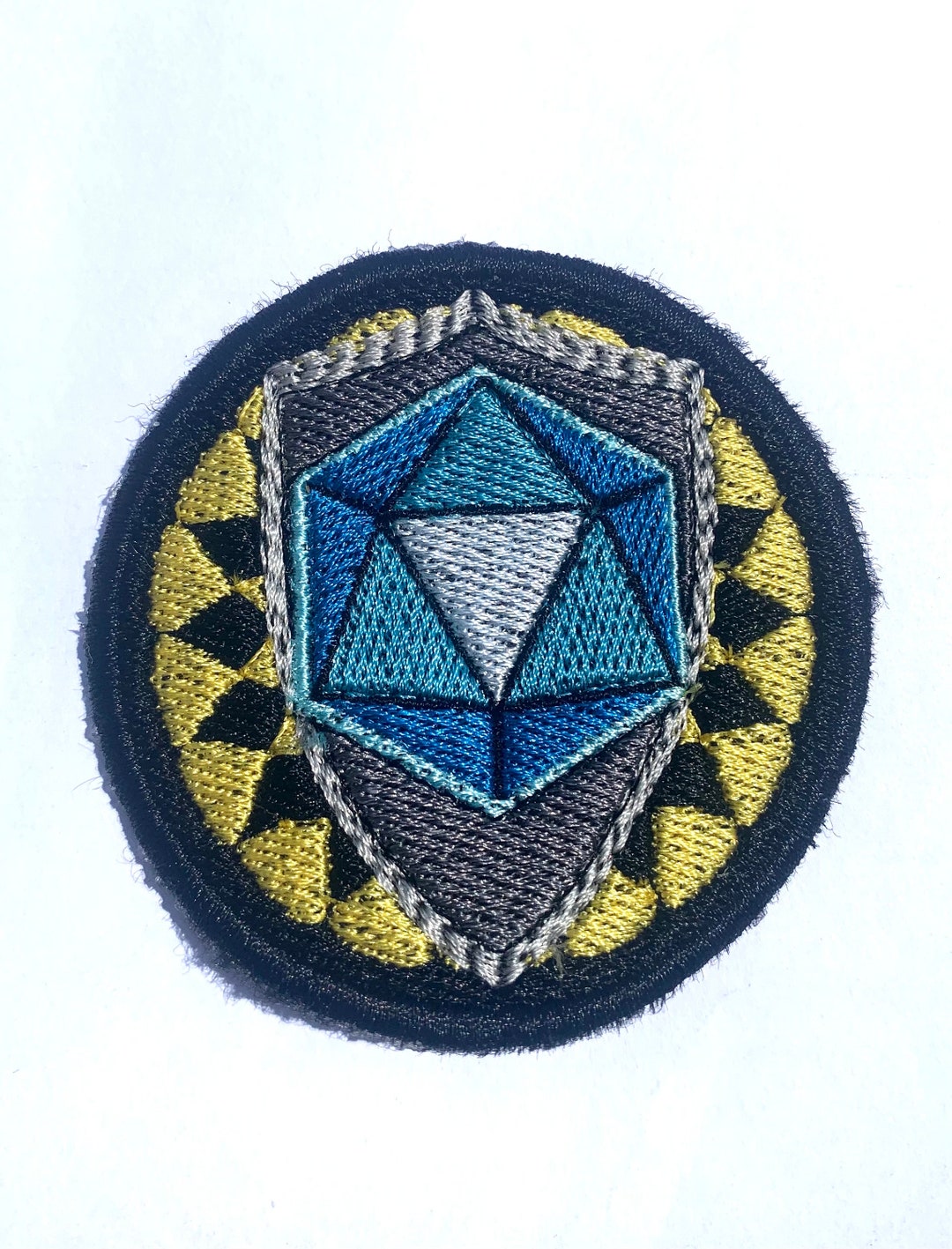 Paladin Cleric Shield D20 Embroidered Patch Badge - Etsy