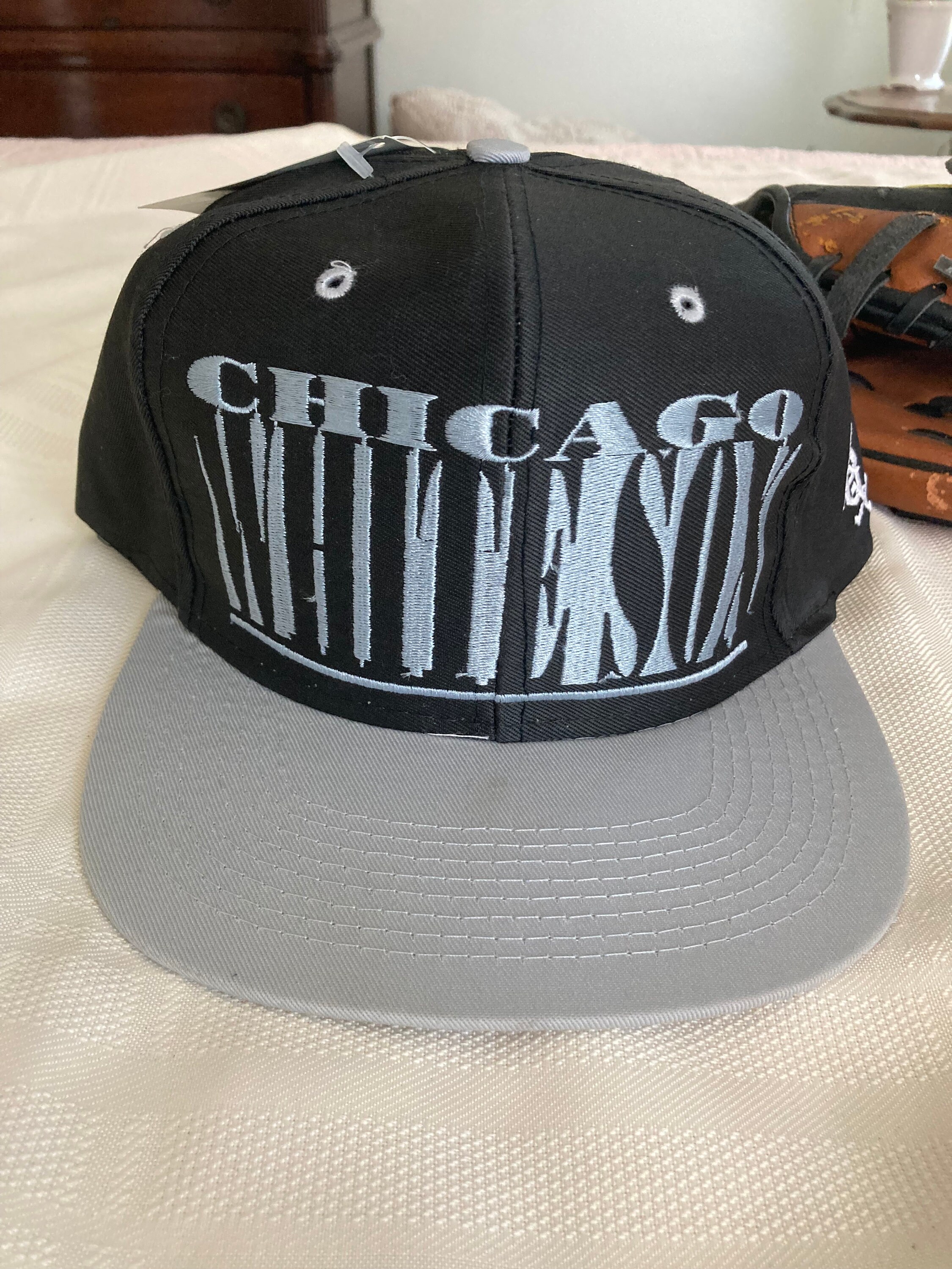 Vintage 90's MLB Snapback Hats Never Worn Most With Tags Great Gift for ...