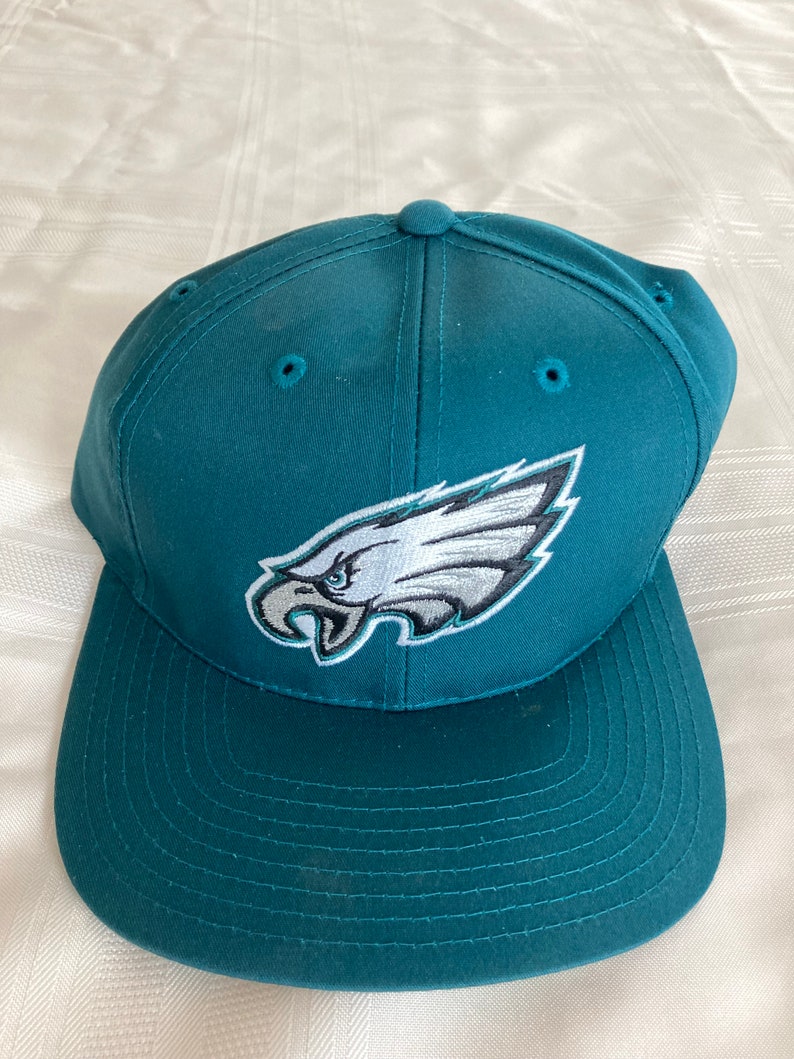 Throwback 90's Vintage Snapback NFL Caps Never Worn Most With Tags ...