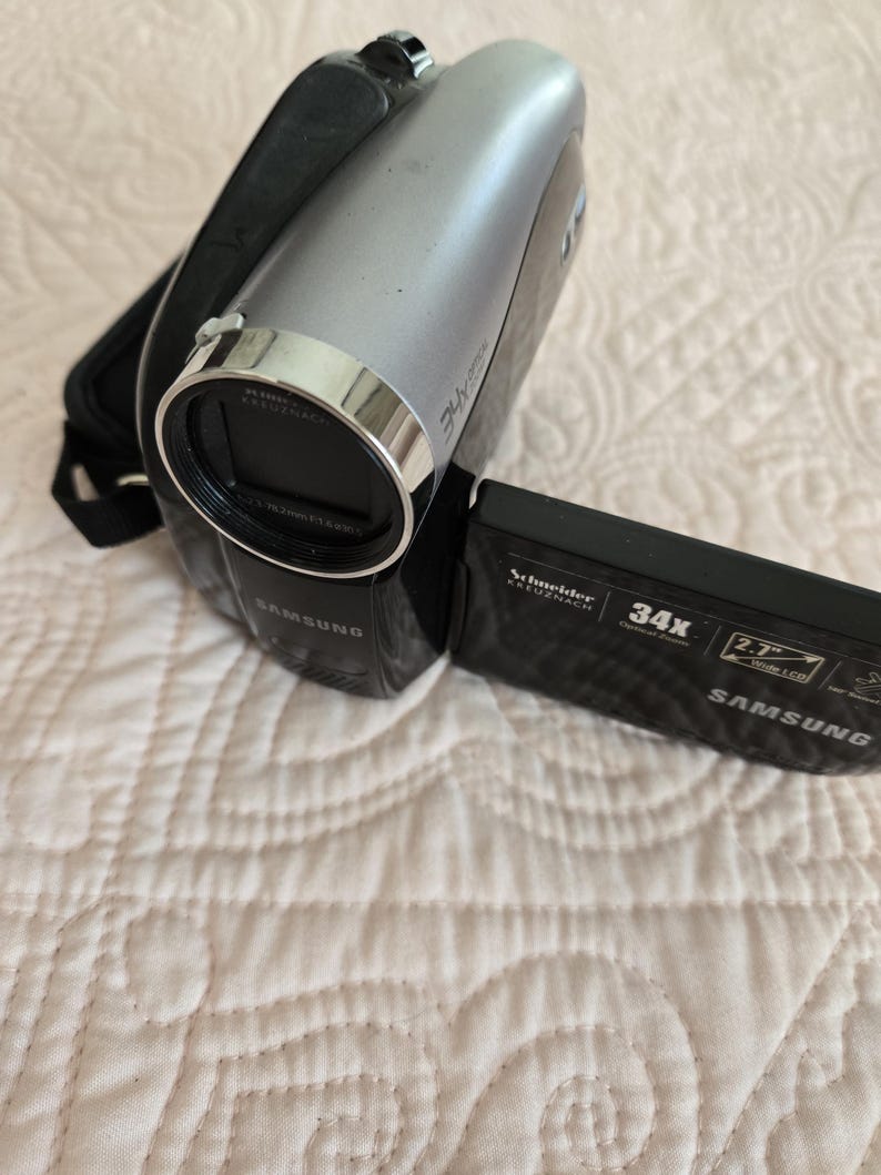 Samsung 34x Optical Zoom DVD Camcorder With Accessories - Etsy