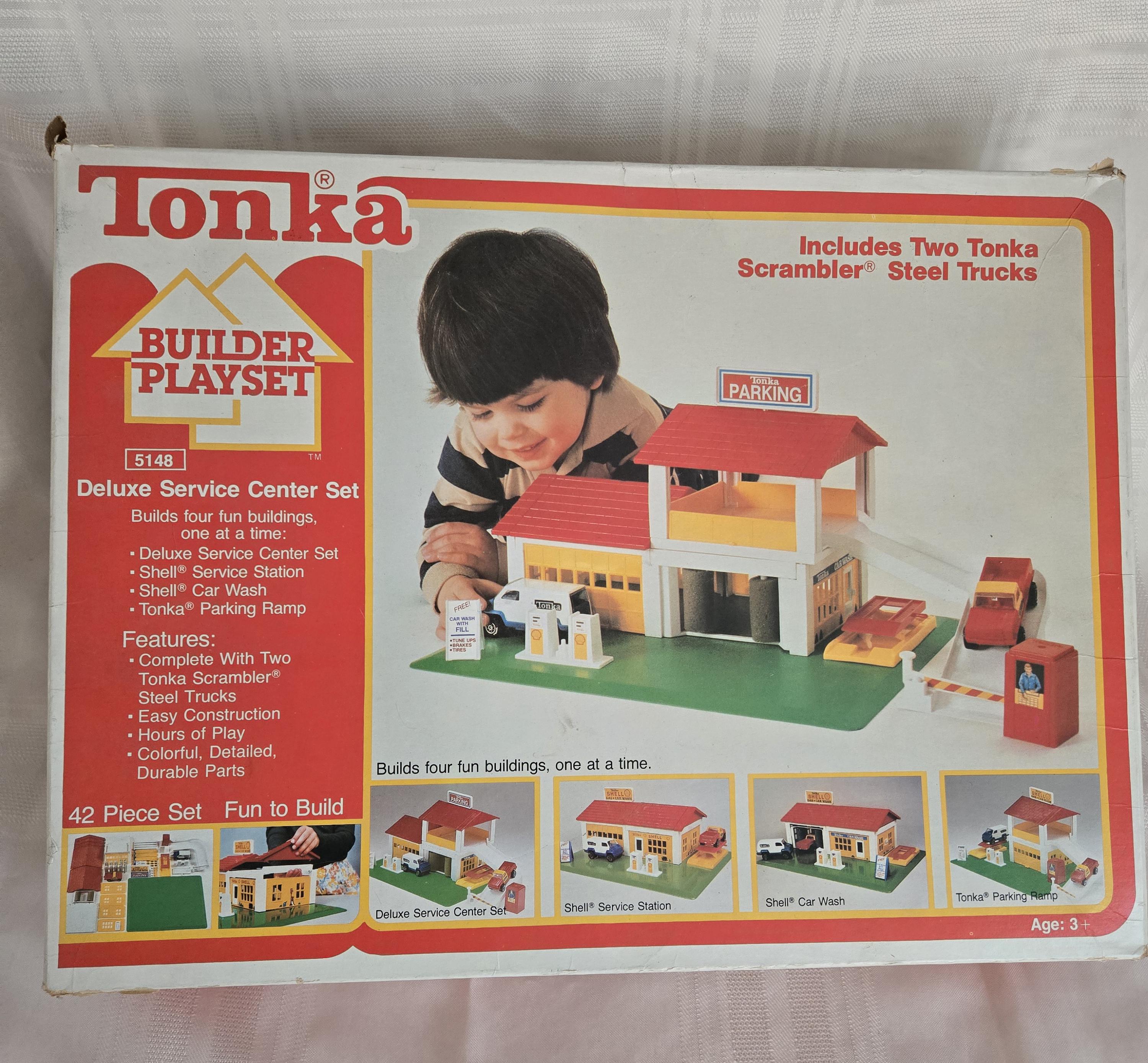 Vintage 1970s Tonka Builder Playset Deluxe Service Center Set ...