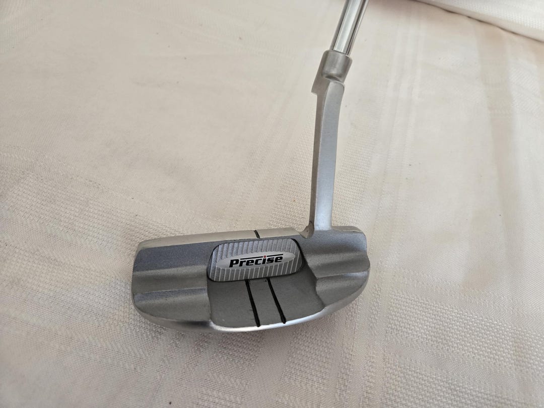 Precise Golf Putter - Classic Design With Steel Shaft and Comfortable ...