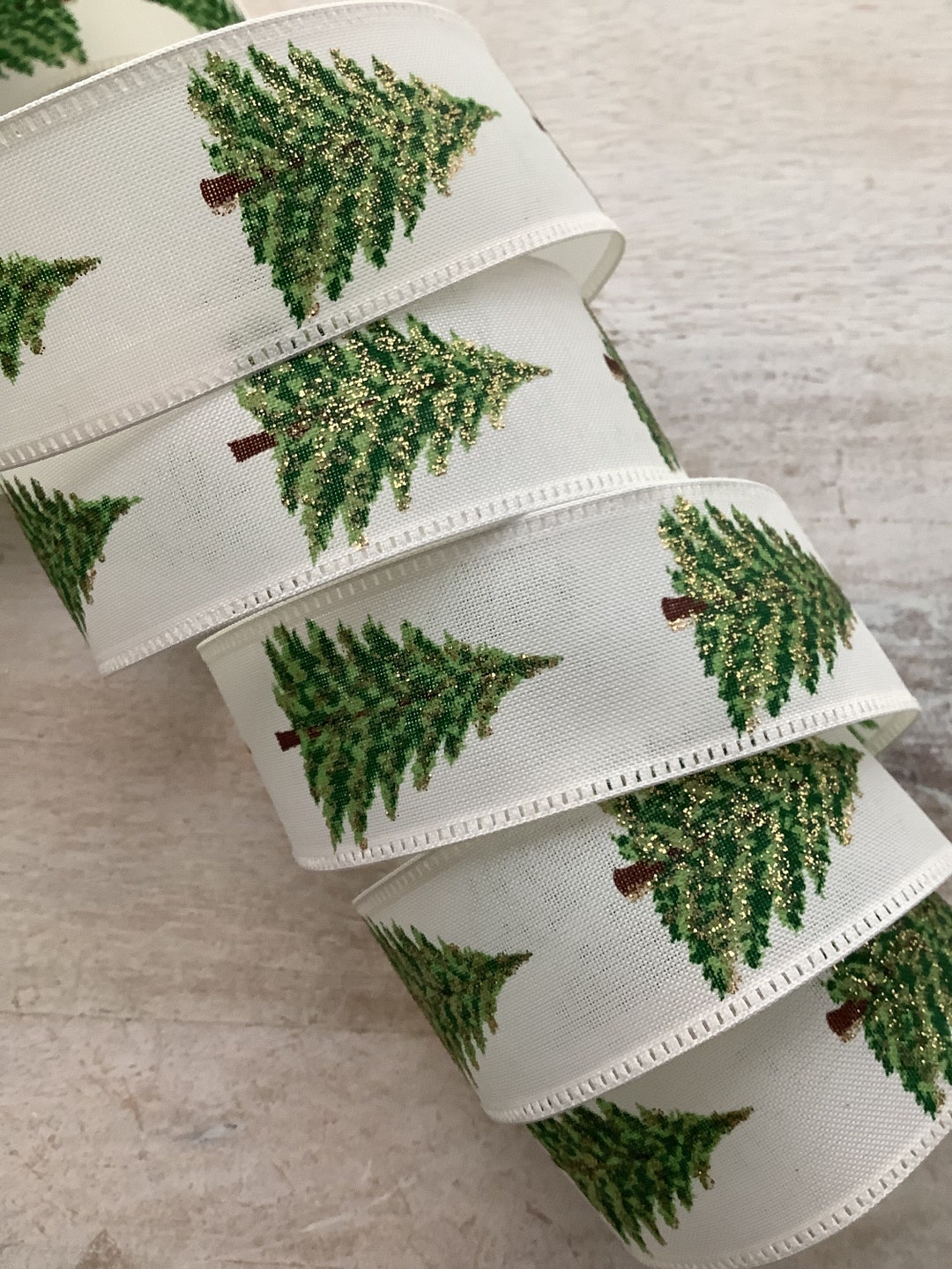 1.5 Christmas Tree Print Wired Ribbon, Ivory and Green Christmas Wired ...