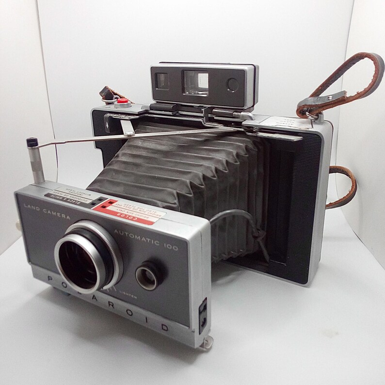 Vintage 1960s Polaroid 100 Land Camera With Plastic Shroud/cover and ...