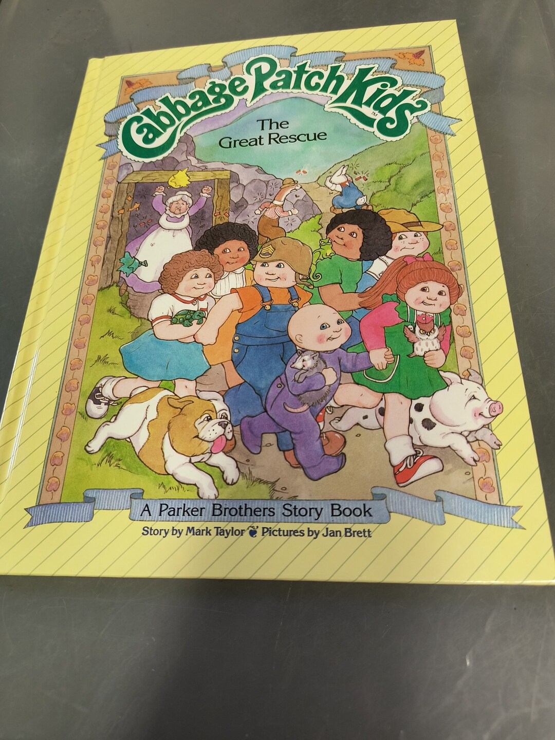 Cabbage Patch Kids, Book, Xaver's Fantastic Discovery, Hard Back Cover ...