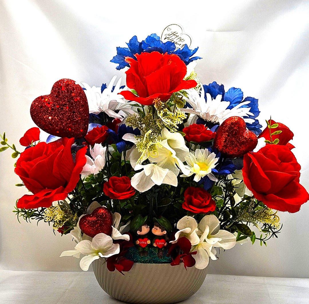 I Love You, Military Couple Flower Arrangement: Red, White & Blue ...