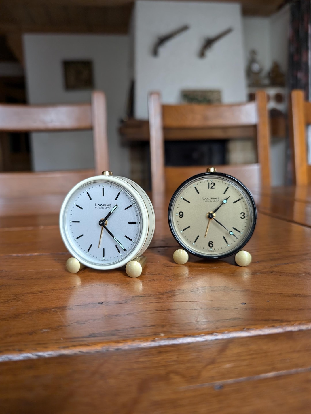 Looping Swiss Vintage 50s Desk Mechanical Alarm Clock With Original Box ...