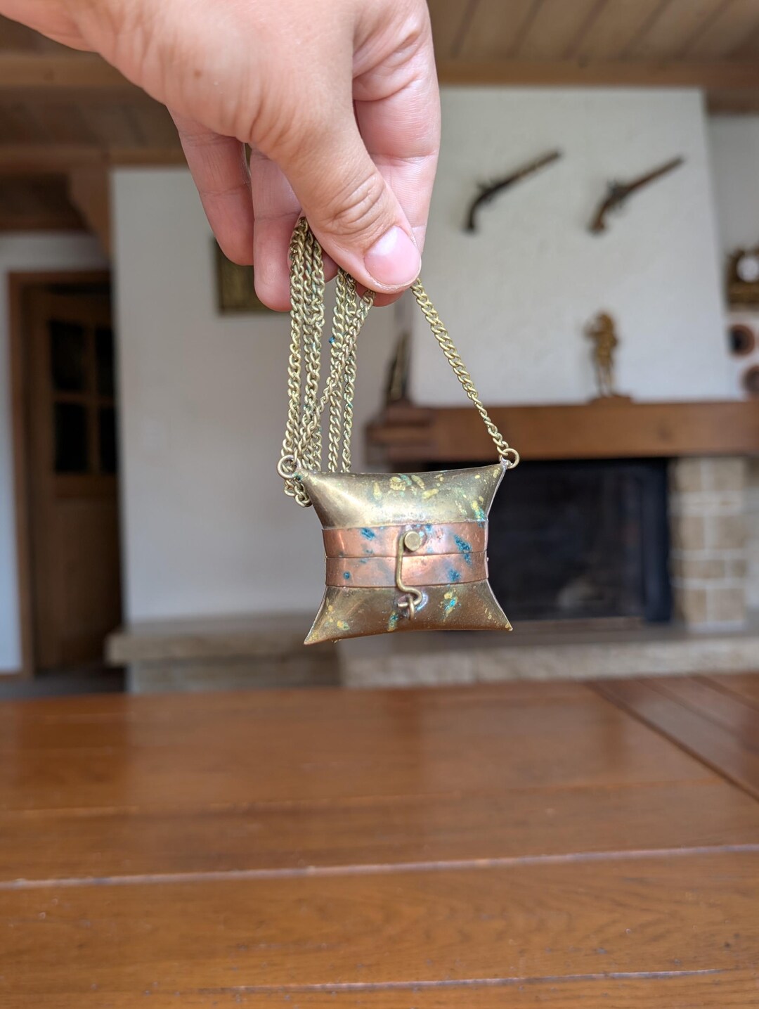 Vintage Metal Coin Purse in Pillow Shape With Latch Closure and Chain ...