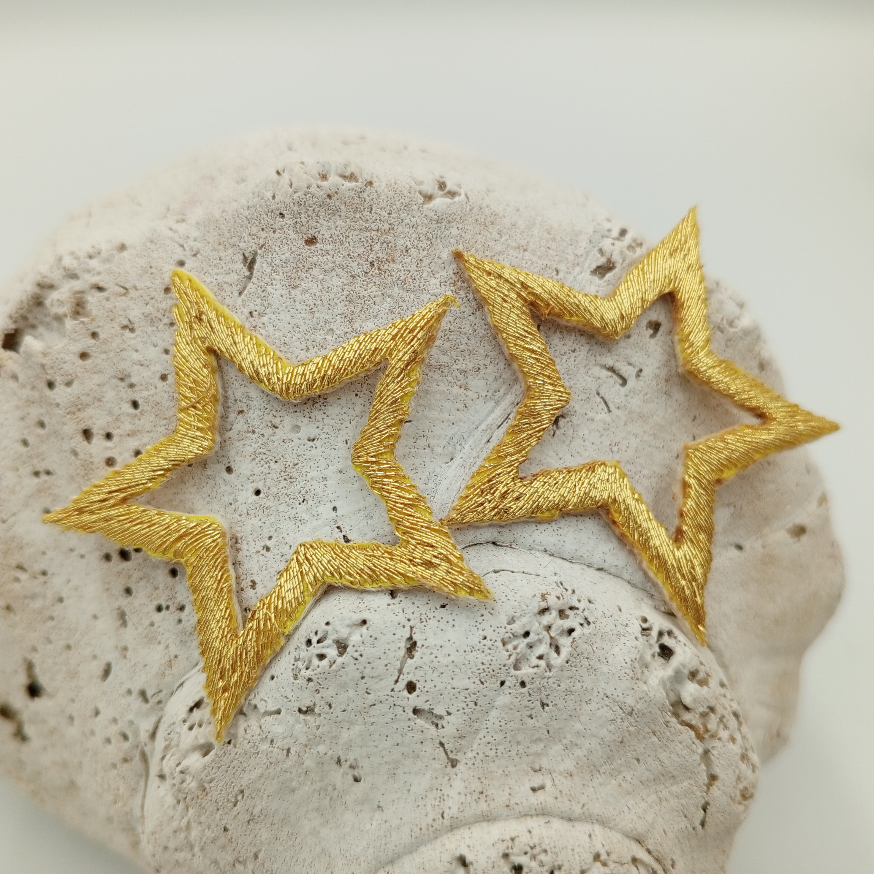 Iron on Metallic Gold Stars Appliques Embroidered Star Badge Gold ...