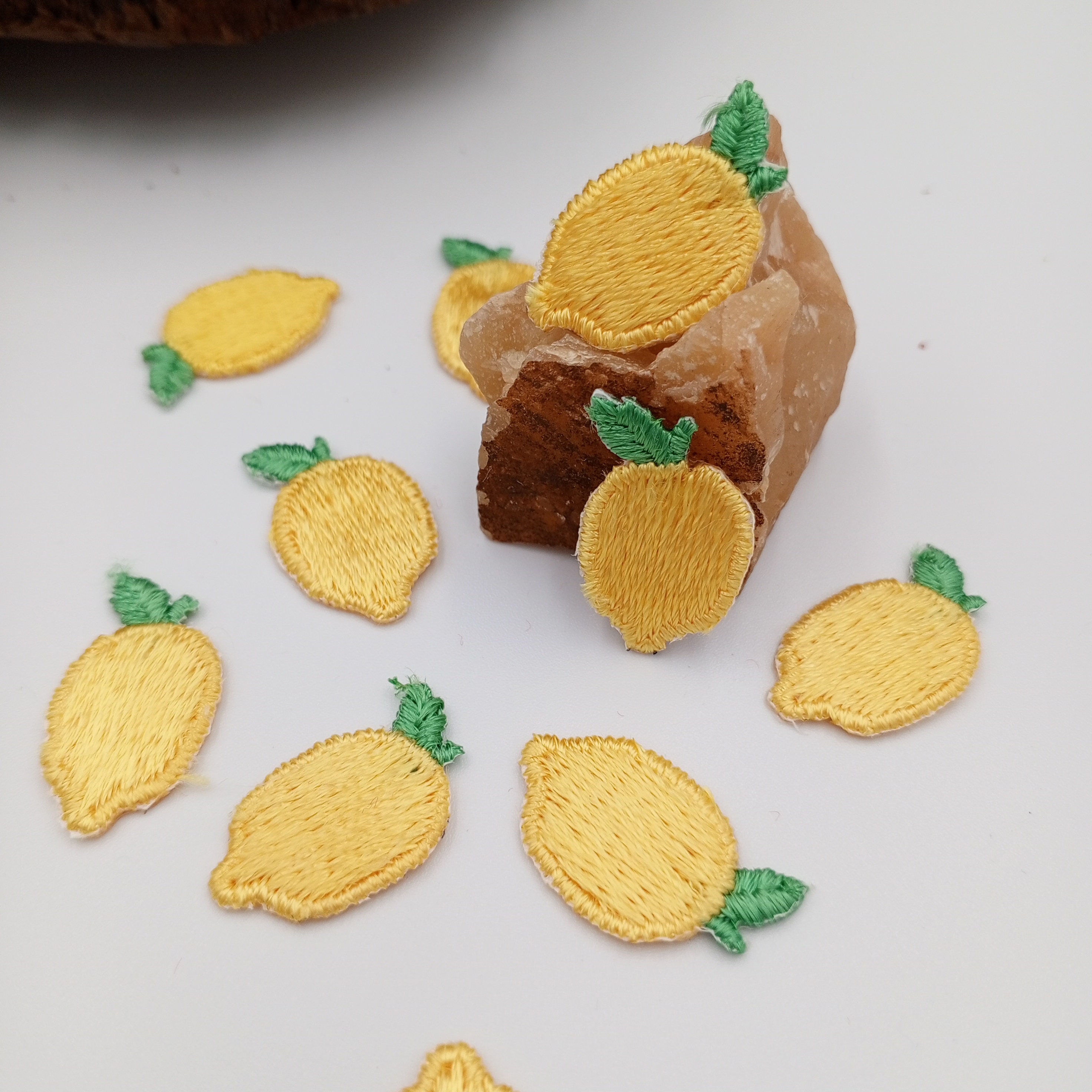 Cute Lemon Patches Iron on VINTAGE Appliques Yellow Lemon Fruit Patch ...