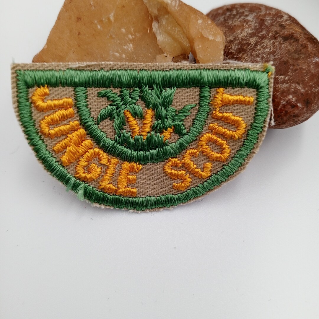 Iron on JUNGLE SCOUT Patches Green Yellow Scout Embroidered Vintage ...