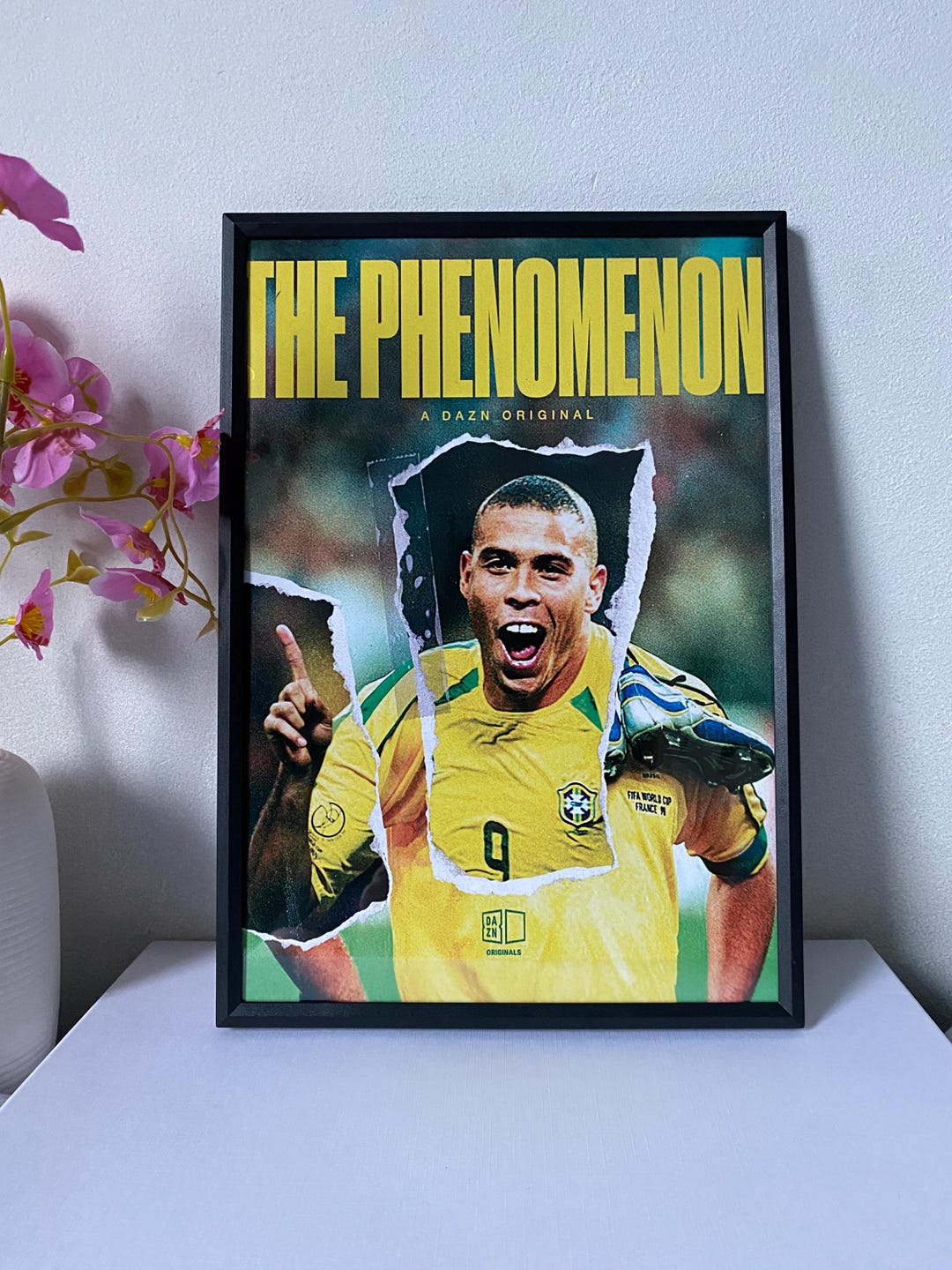 Ronaldo R9 the Phenomenon Poster Framed Basketball Wall Art Sports ...