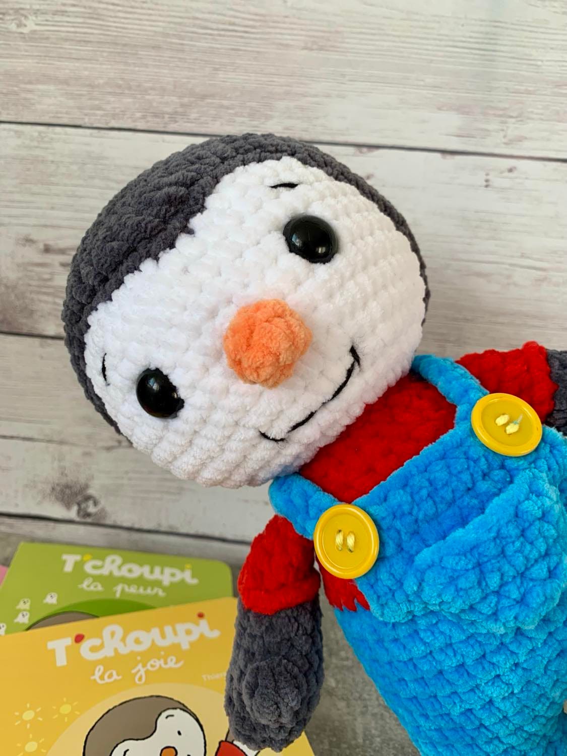T'choupi - Amigurumi Crochet Pattern - Tchoupi Plush - Crochet Penguin ...