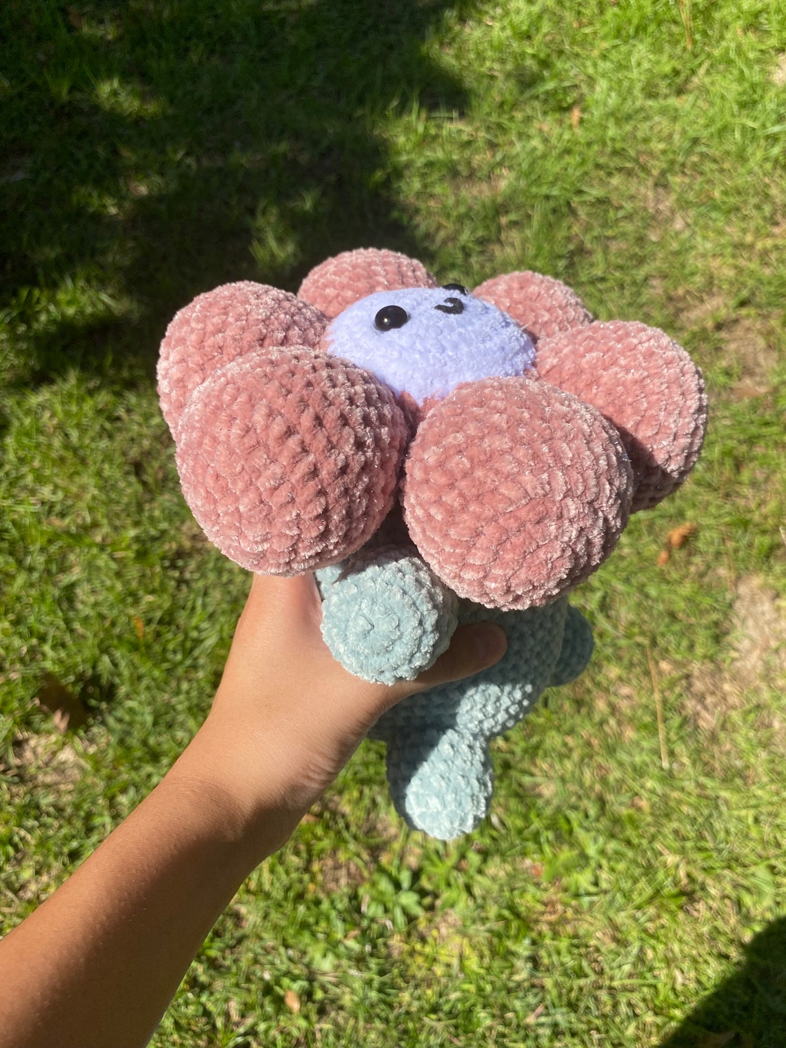 Crochet Lazy Daisy Plushie, Crochet Plushie, Gift for Kids, Huggable ...