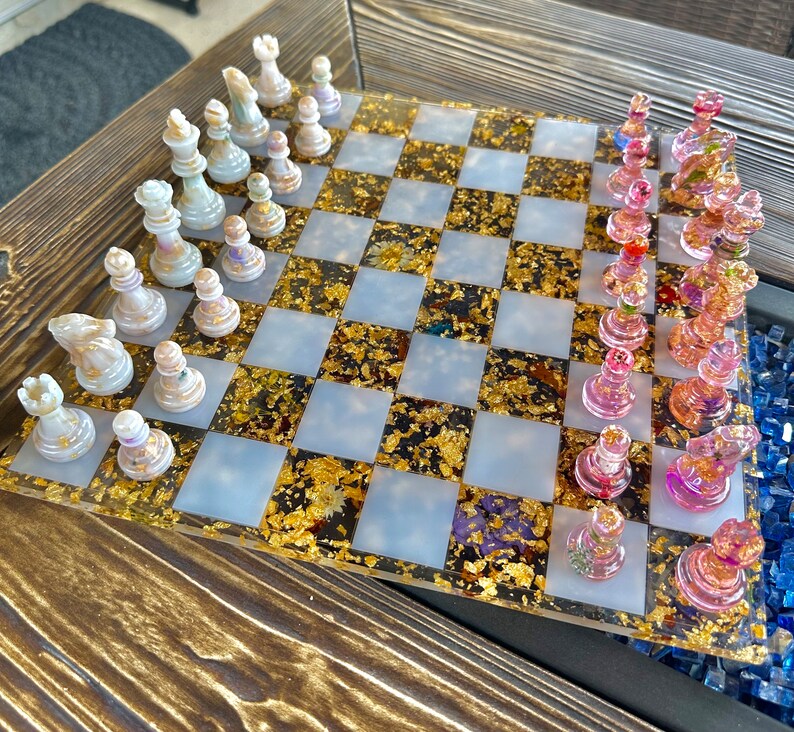 Resin Chess Set - Etsy