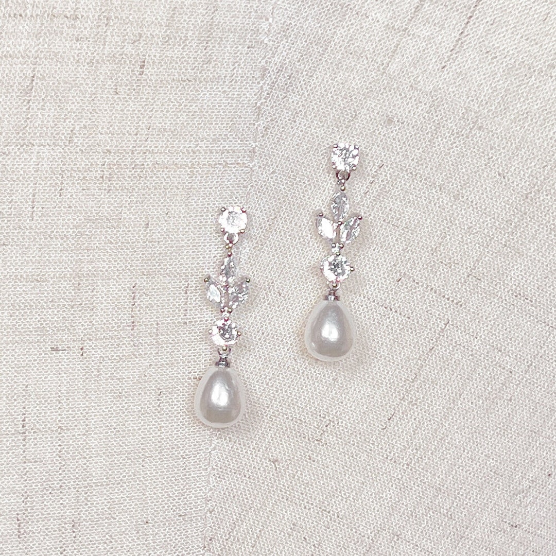 Simple Dangle Earrings for Wedding, Bridal Pearl Drop Earrings, Drop ...