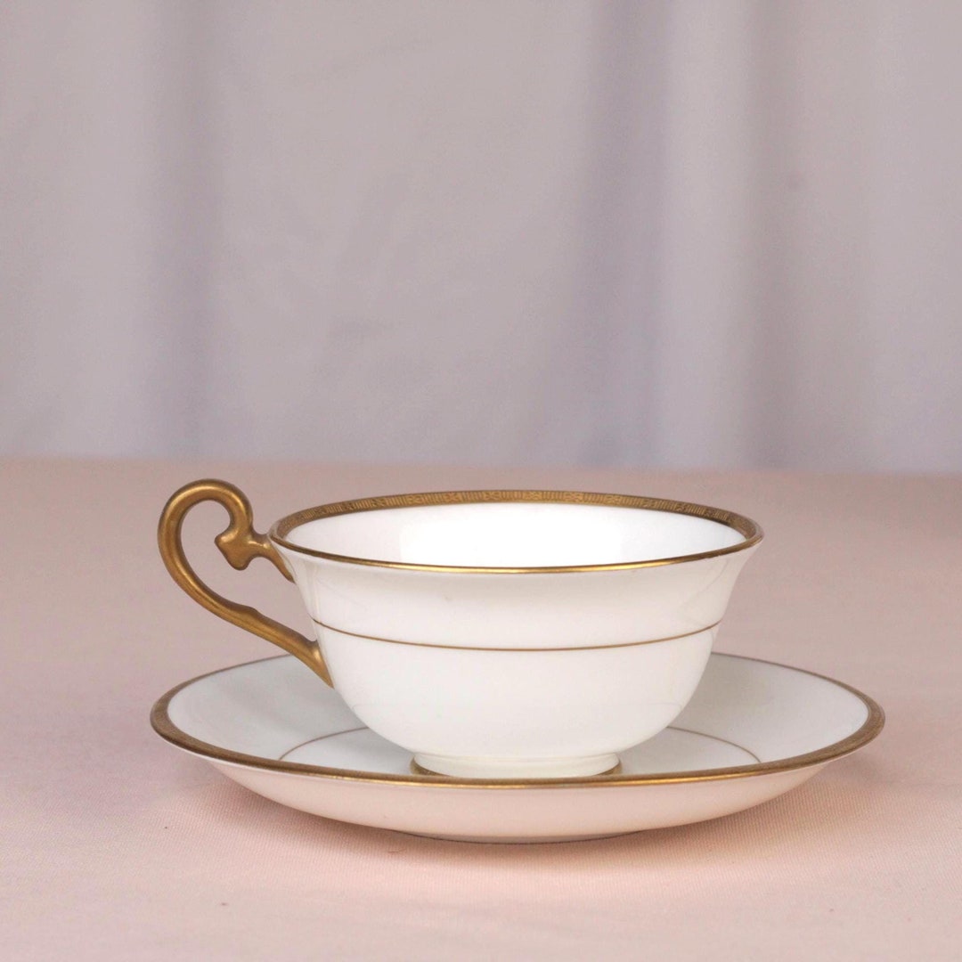 Vintage Tea Cup and Saucer Royal Doulton Herbert Betteley HB 9556 Cream ...