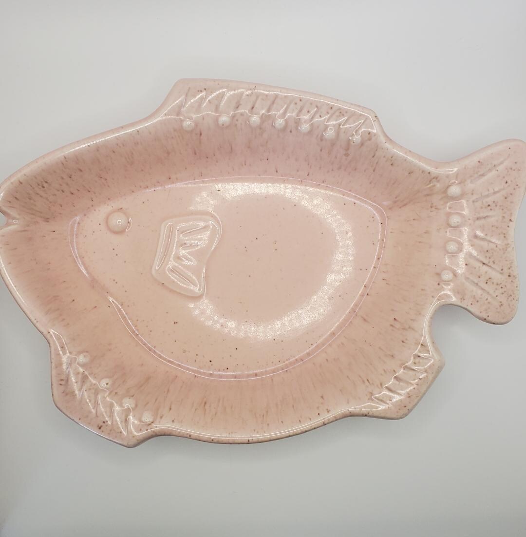 Vintage Spatterware Ceramic Fish Platter Pink Deep Well - Etsy
