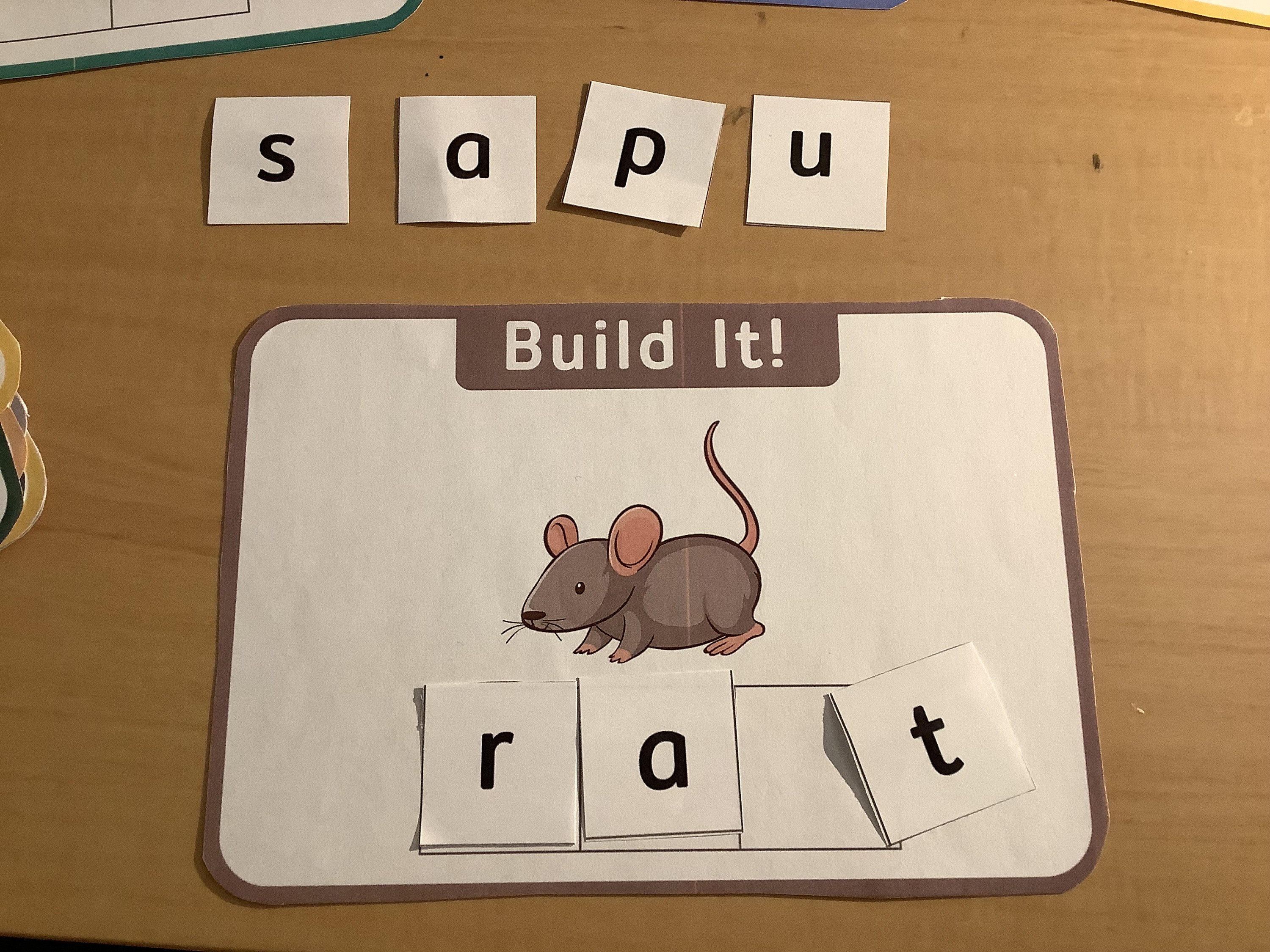 World Builders: CVC Short Vowels Picture Card Set - Etsy