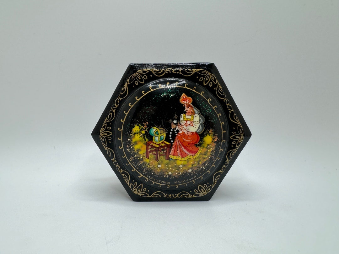 Hexagon Russian Folk Art Red Lacquer Trinket Box Princess With Treasure ...