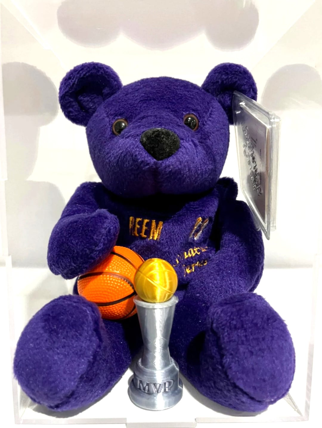 NBA Collectible Heroes - Signature Series - NBA Finals MVP - Kareem ...