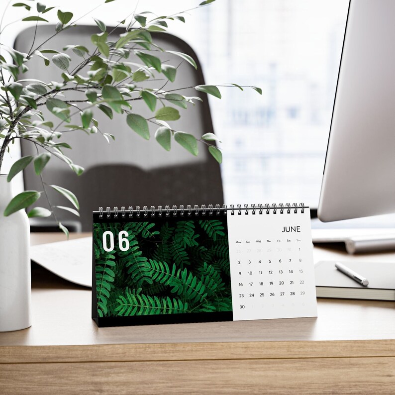 2025 Desktop Tent Calendar - Elegant Green Foliage Design - Monthly ...