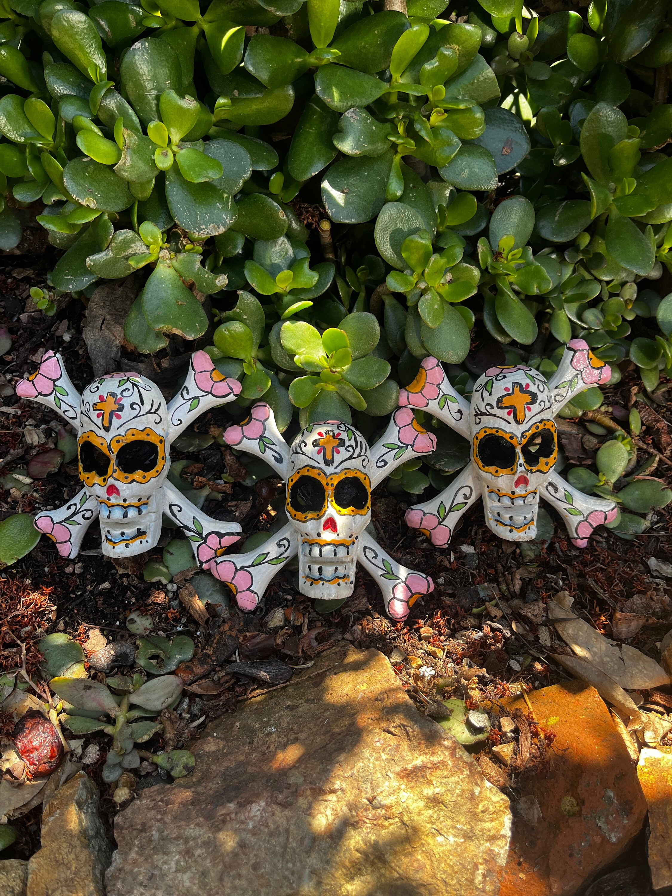 Mexican Style Hand Carved Wooden Skeleton Skull Cross Wall Hangings Set ...