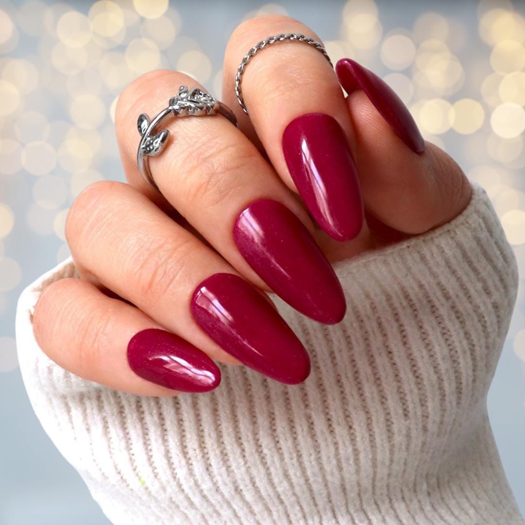 Hygge - Dark Pink Shimmer Dip Powder for Fall Nails, Nail Dipping ...