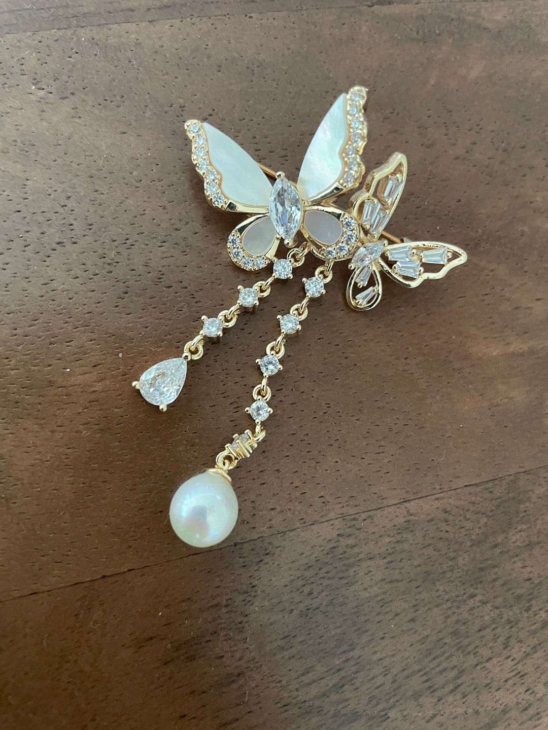 Butterfly With Teardrop Pearl Brooch - Etsy