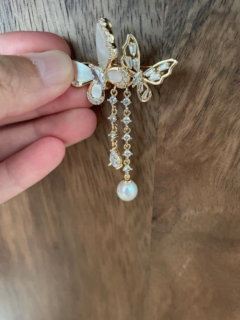 Butterfly With Teardrop Pearl Brooch - Etsy