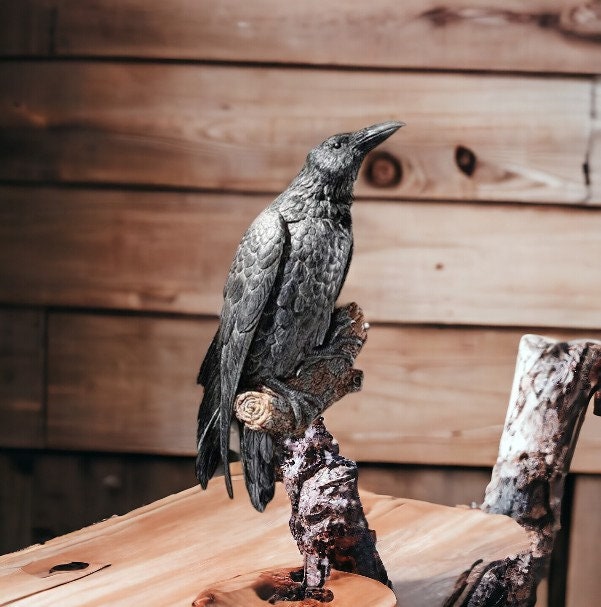 Raven Resin Statue Bird Crow Sculpture Outdoor Crows Halloween Decor ...